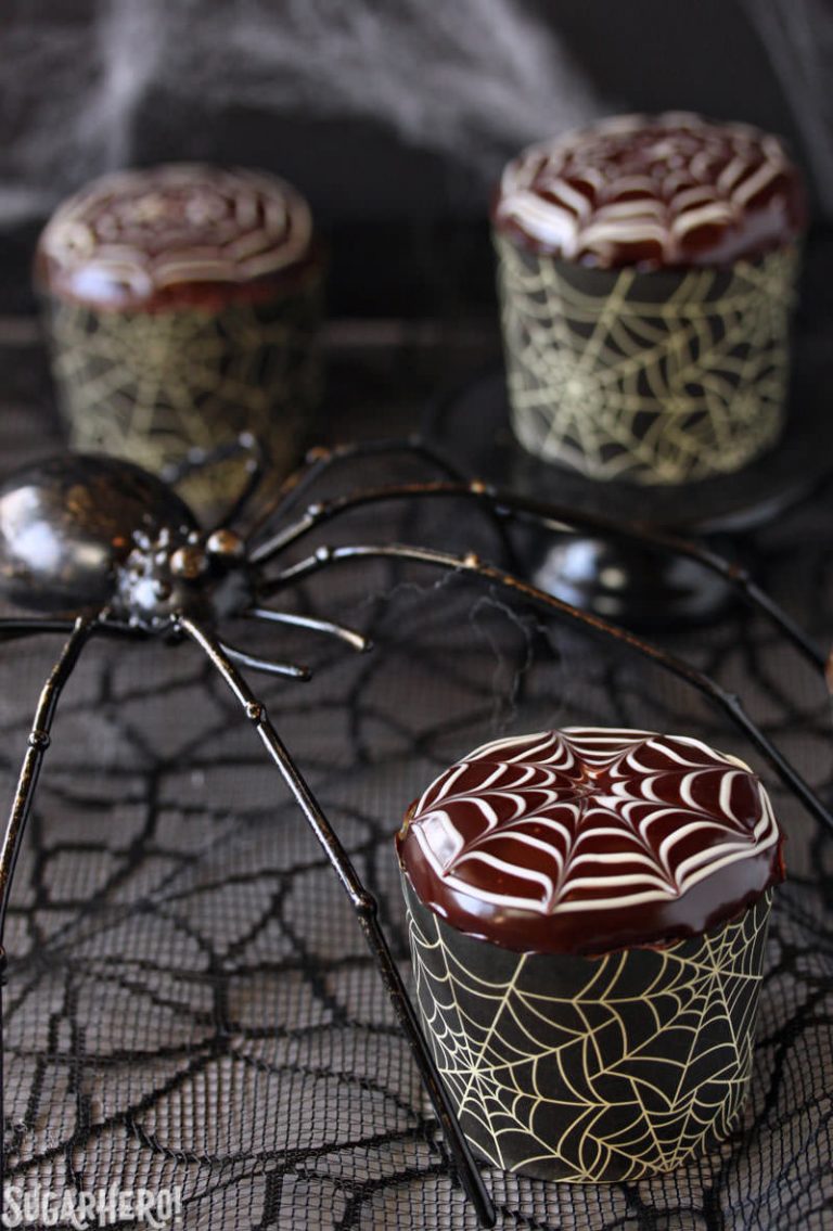 Spiderweb Cupcakes and Chocolate Spiders - SugarHero