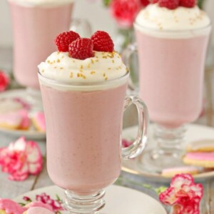 Raspberry White Hot Chocolate - SugarHero
