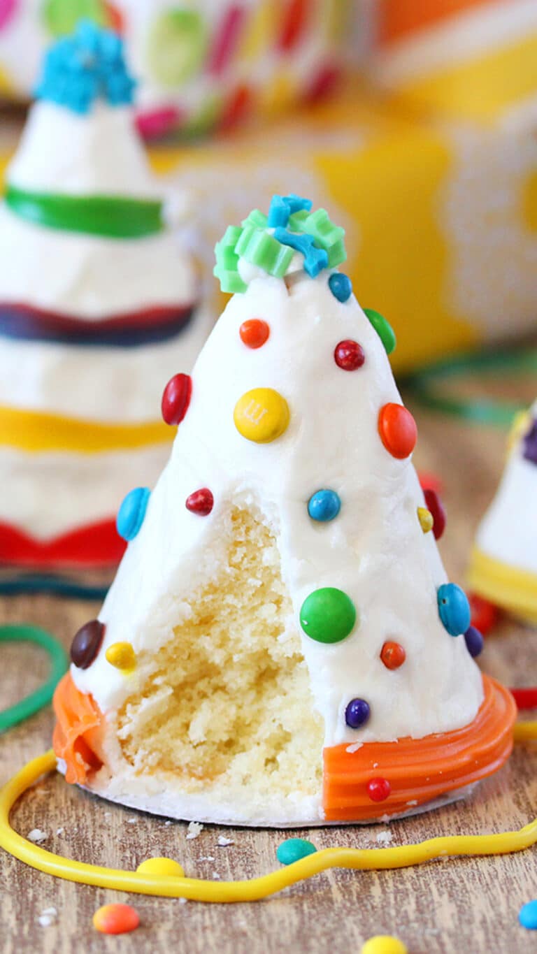 Birthday Party Hat Cakes - SugarHero