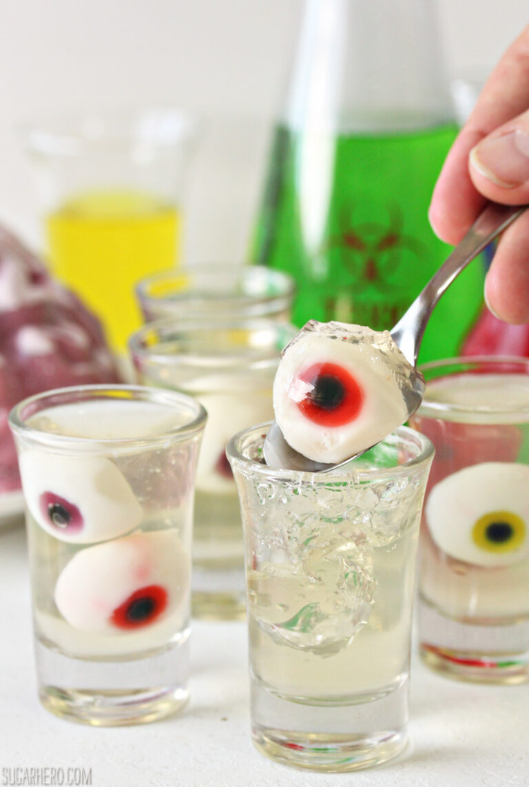 Floating Eyeball Jello Shots - SugarHero