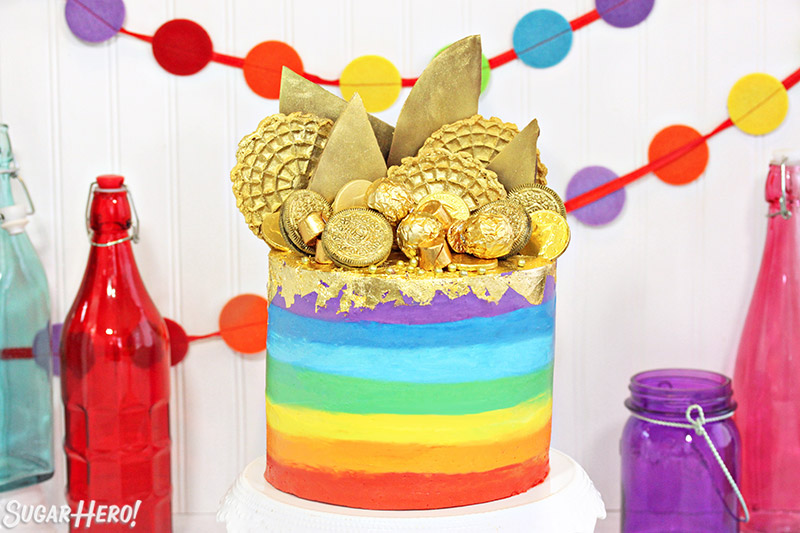 St. Patrick's Day Pot of Gold Cake Cups - SugarHero