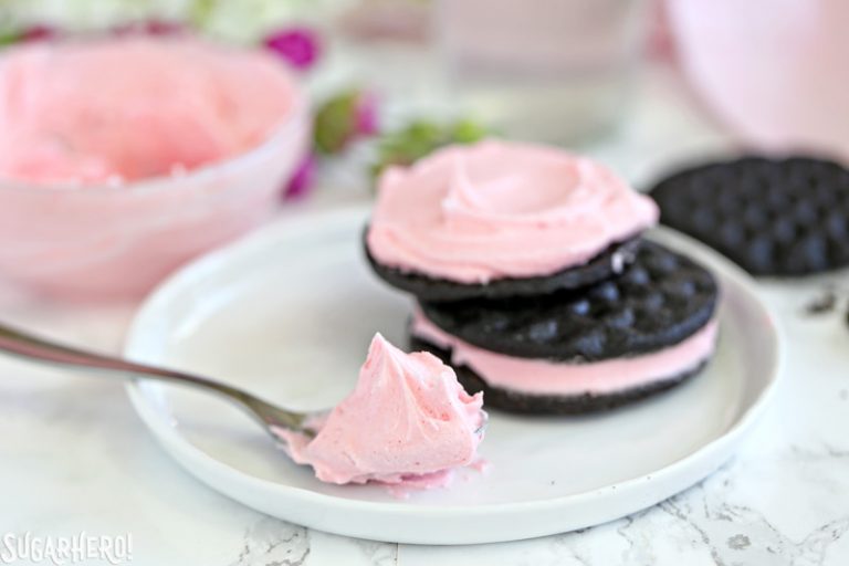 Gourmet Homemade Oreos - SugarHero