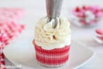 Fondant Rose Cupcakes - SugarHero