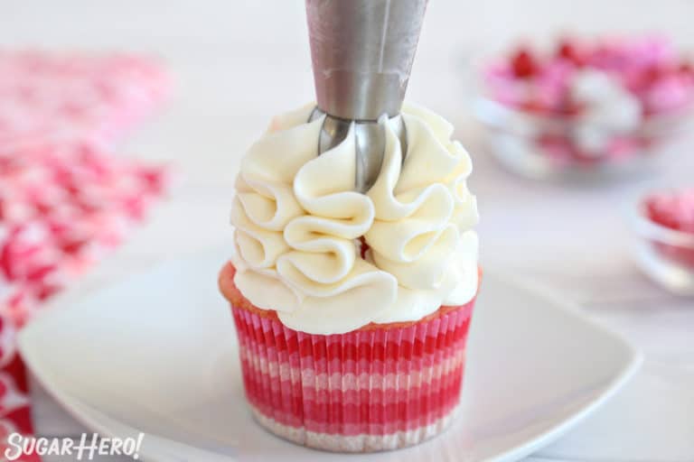 Fondant Rose Cupcakes - SugarHero