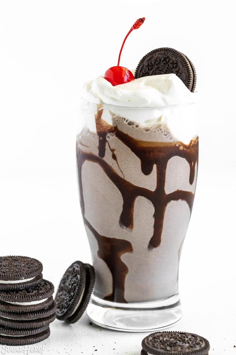 Oreo Milkshake - SugarHero