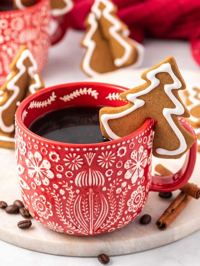 Make the CUTEST Mug Huggers! - SugarHero