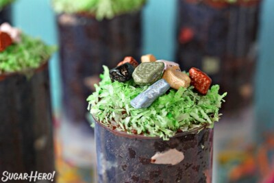 Easter Push-Up Pops - SugarHero