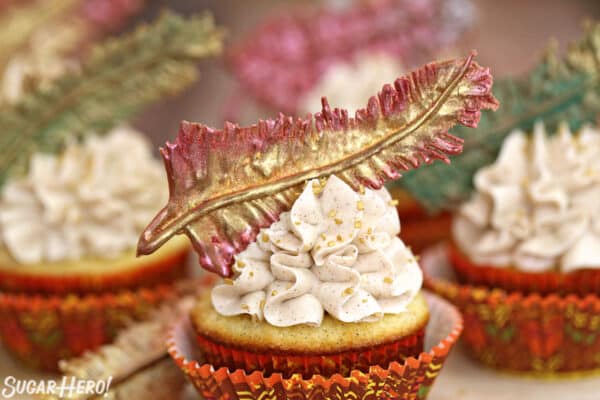 Spice Cupcakes with Cinnamon Buttercream - SugarHero