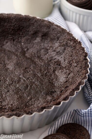 Easy Oreo Pie Crust Recipe - SugarHero